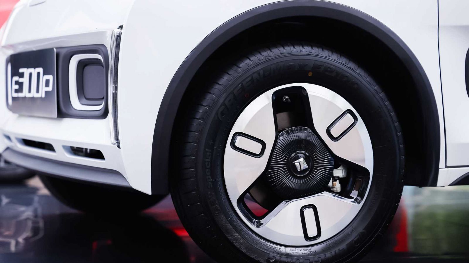 รถไฟฟ้าใหม่ Baojun E300 / E300Plus แดนมังกร เริ่มไม่เกิน 3 แสน | AUTODEFT ข่าวรถยนต์ รีวิวรถ รถ ...